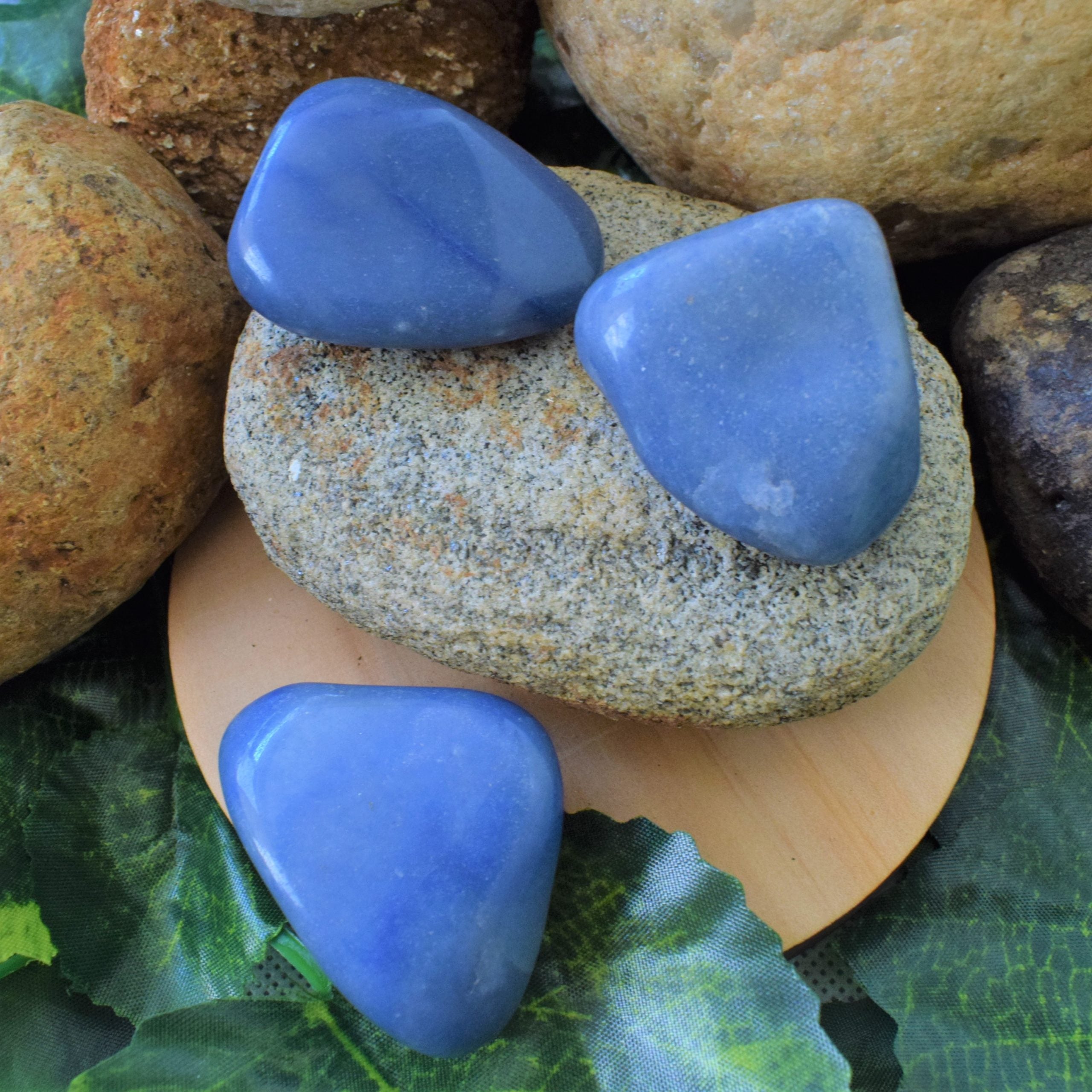 Blue Quartz TumbleStone – soulcodewellness